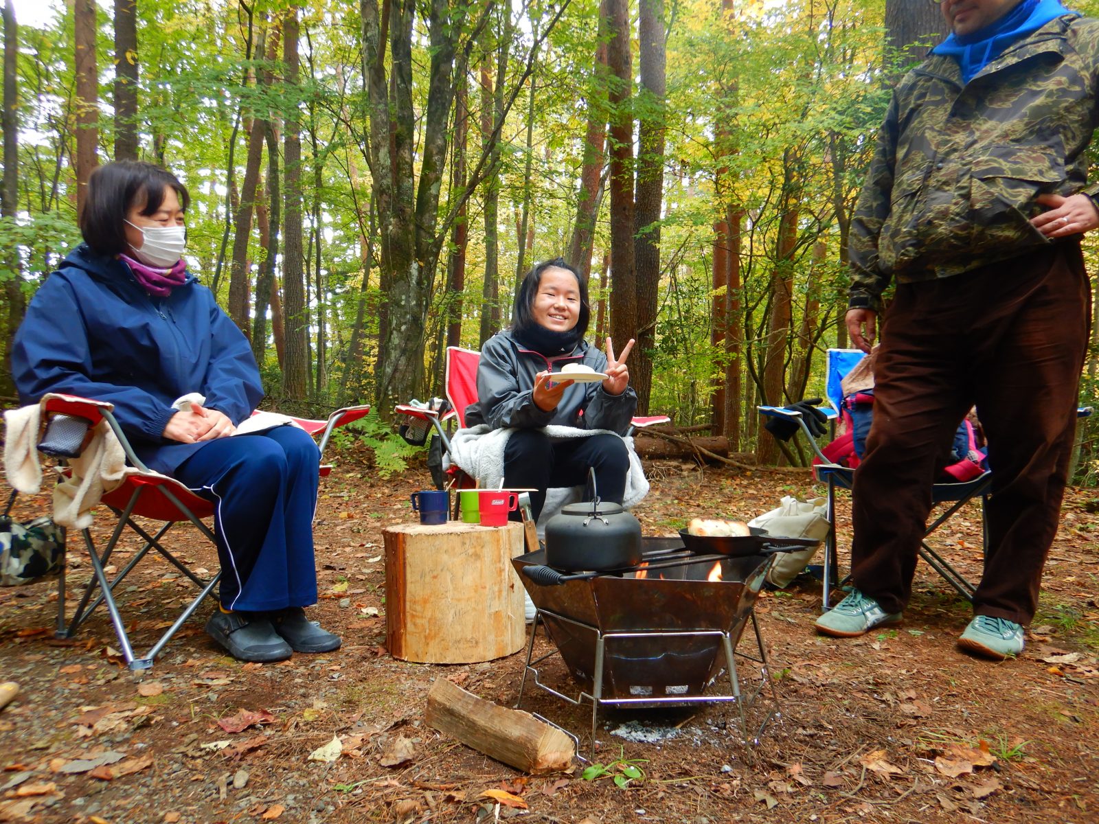 自然教室 10月30日（日）「焚火カフェ～秋の森でまったり～」を開催しました！ – エコパ伊奈ヶ湖